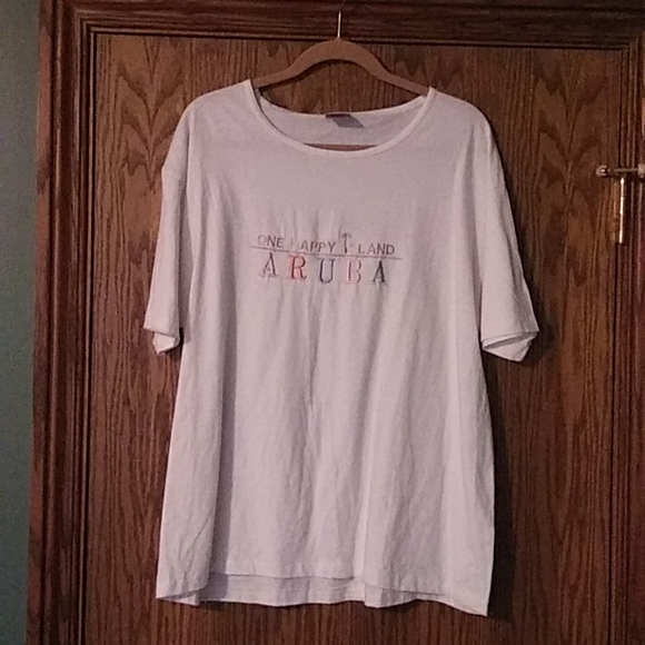 Oneida | Tops | Womens Oneida One Happy Island Aruba T Shirt | Poshmark